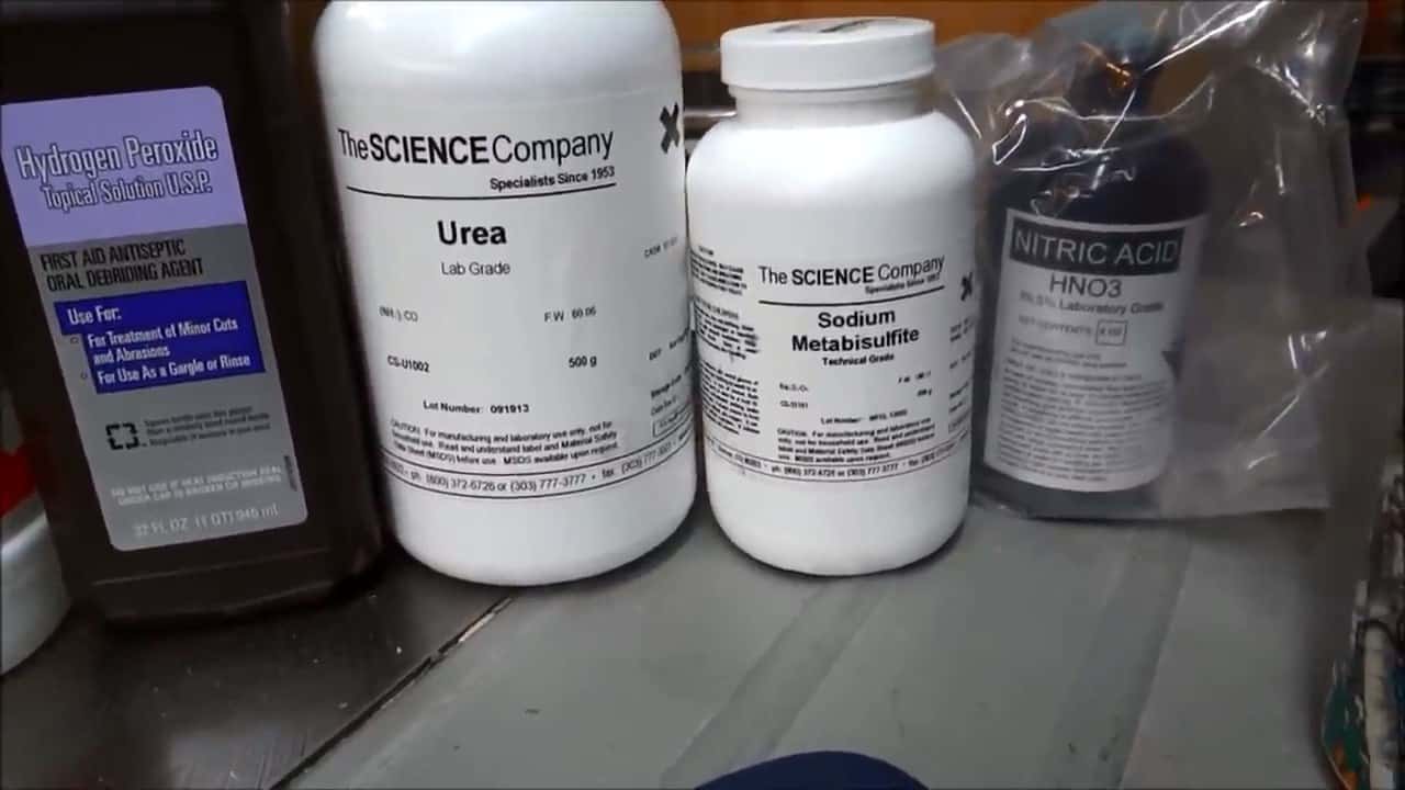 How to get Gold from Scrap Computer parts that you can find at the junkyard