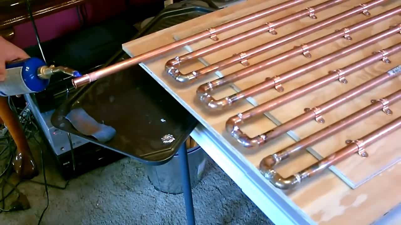 How to build a Homemade Copper Pipe Solar Water Heater and get super ...