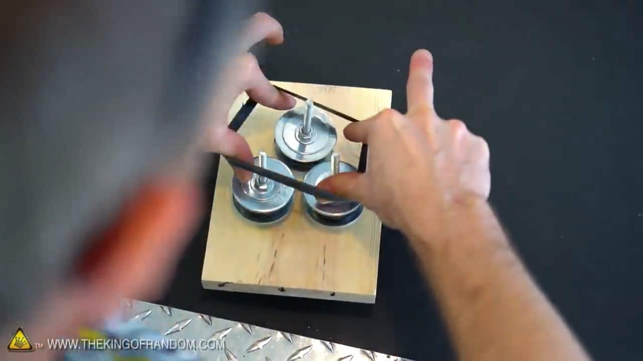 How to make a Survival Rope Making Machine at home from easily ...