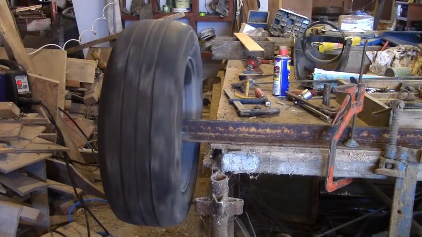 How to build a Simple Homemade Bandsaw Mill from Old Car Wheels
