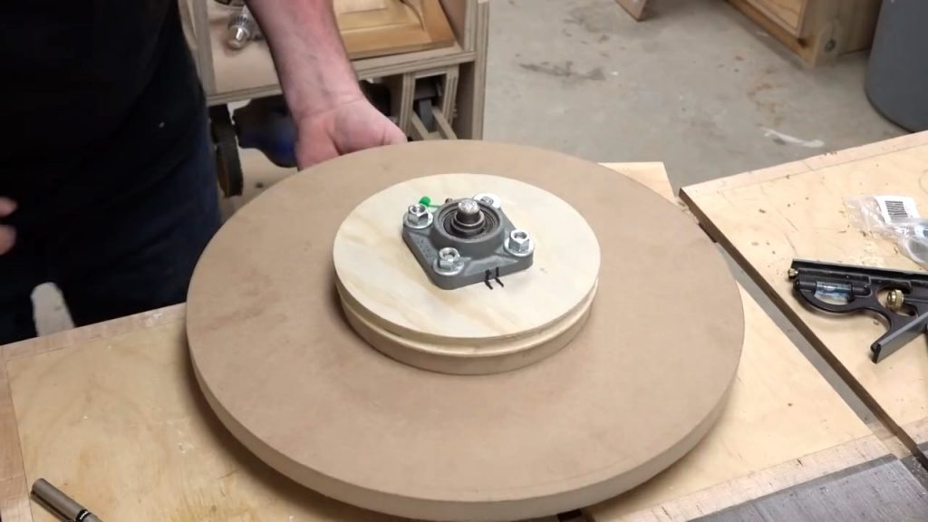 How to build a Homemade Wooden Bandsaw Mill from Scratch.Step by step ...