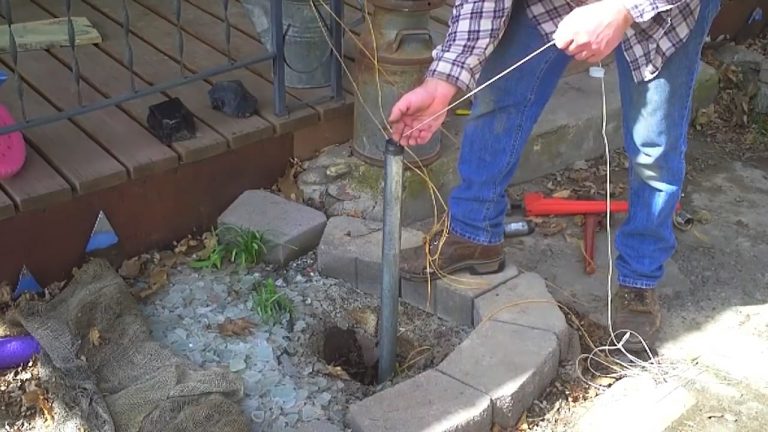 How to dig your own shallow water well for the garden