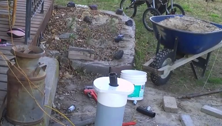 How to dig your own shallow water well for the garden
