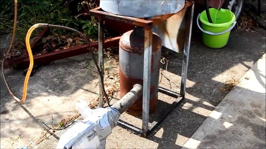 How to build a Backyard Waste Oil Burner Powered Water Heater to ...