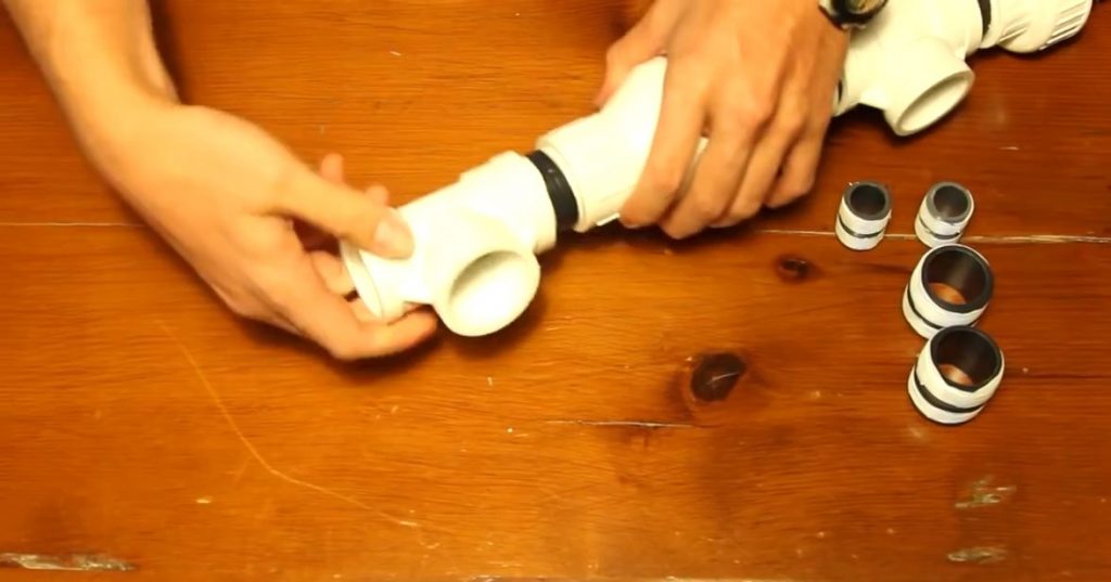 How to build an Off Grid Hydraulic Ram Pump that uses no electricity to ...