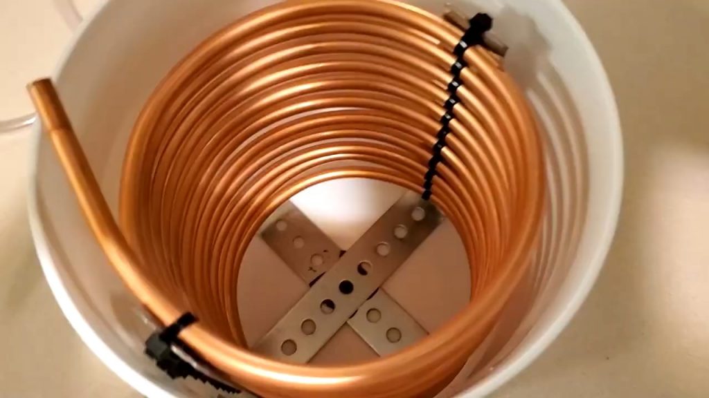 How to build a Simple Homemade Water Distiller .Great for everyday use ...