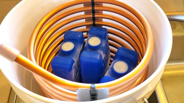 How to build a Simple Homemade Water Distiller .Great for everyday use ...