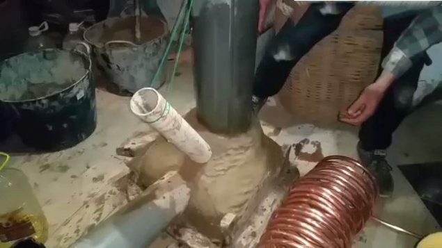 How to build an Off grid Rocket Mass Stove Hot Water heater using ...