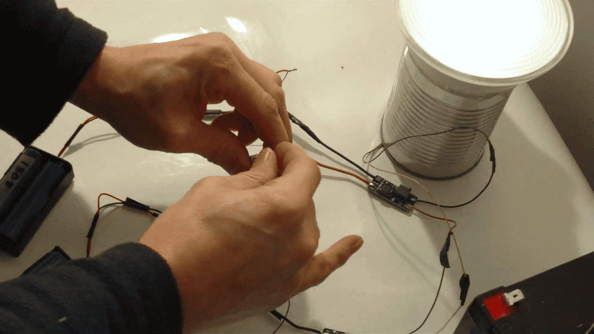 How to build a 15W Powerful Simple Flashlight from an Old burnt ...
