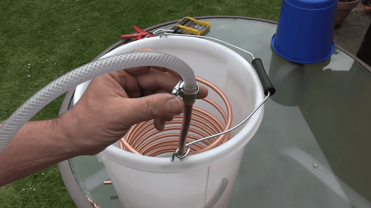 How to build a Simple and Effective Homemade Water Distiller from ...