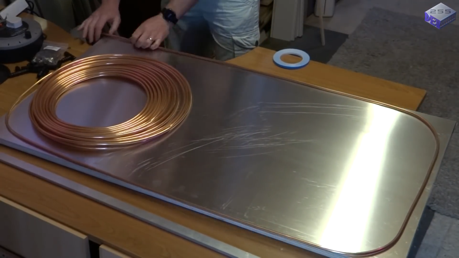 How to build your own Solar Powered Water Heater from Start to Finish ...