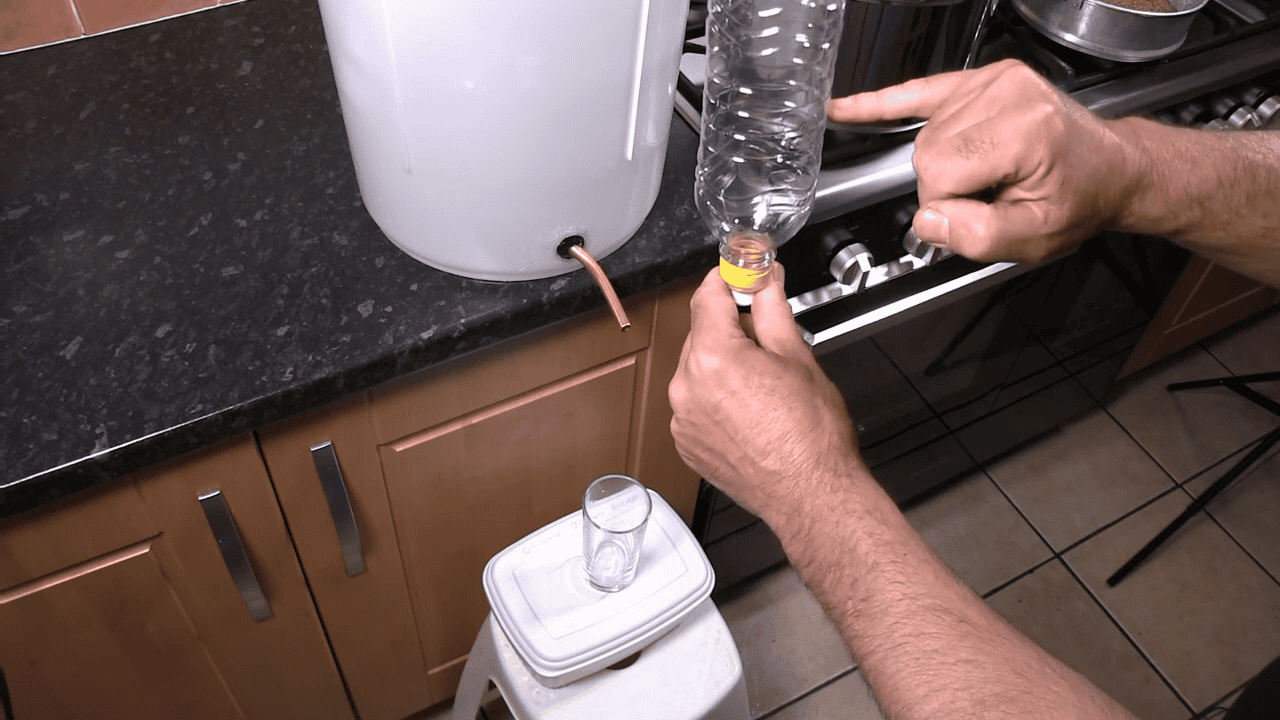 How to build a Simple and Effective Homemade Water Distiller from ...