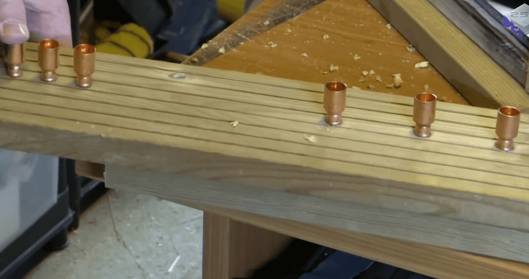 How to build your own Solar Powered Water Heater from Start to Finish ...