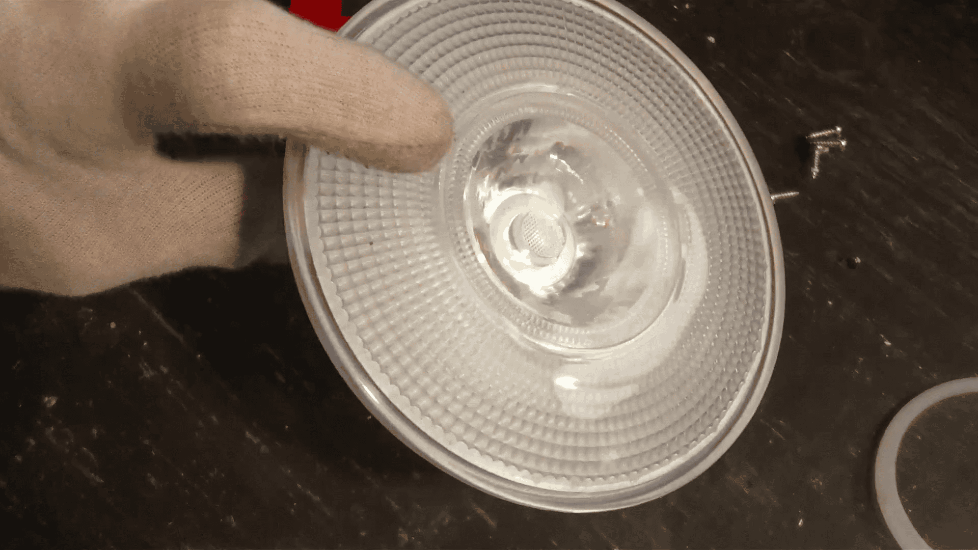 How to build a 15W Powerful Simple Flashlight from an Old burnt ...