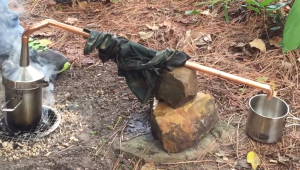How to build an Emergency DIY Water Distillation System . Portable ...