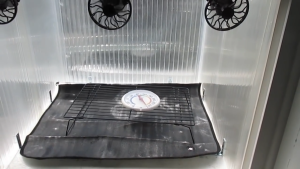 How to build an Off Grid Solar Box Window Heater using Greenhouse ...