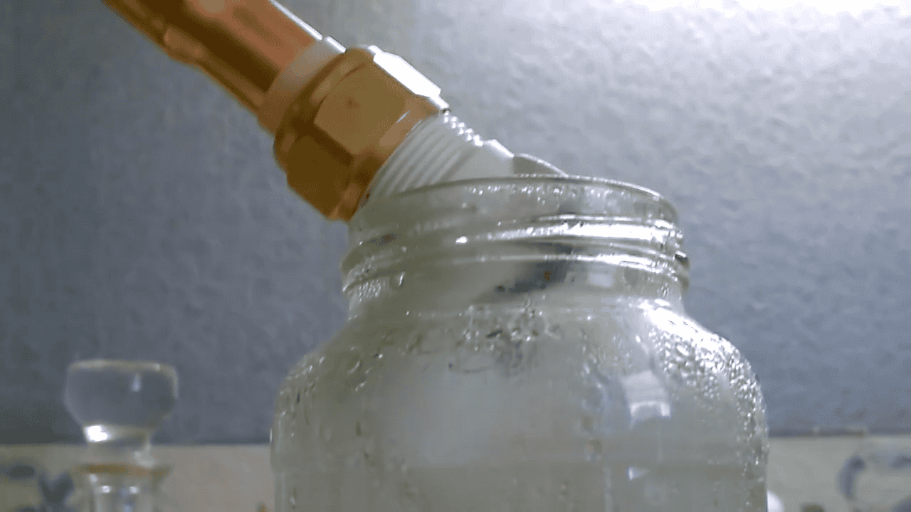 How to build a Simple and cheap Homemade Water Distiller for purifying ...