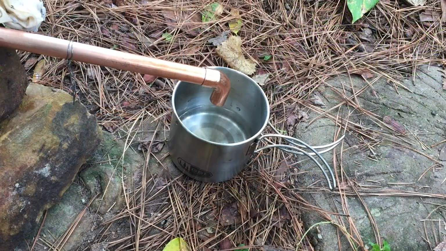 How to build an Emergency DIY Water Distillation System . Portable ...