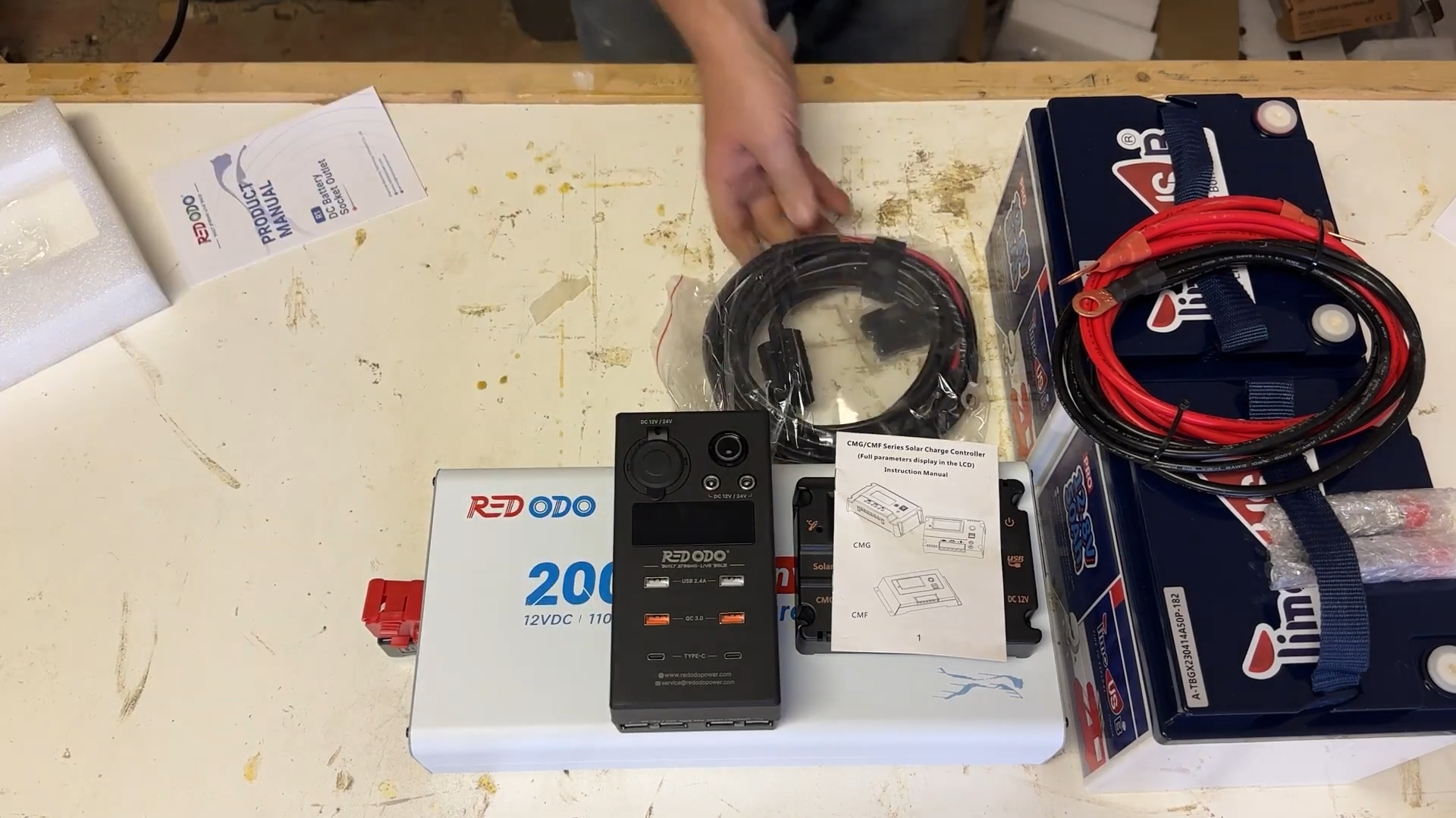 How to build a Simple Solar Powered Battery Backup System for camping ...