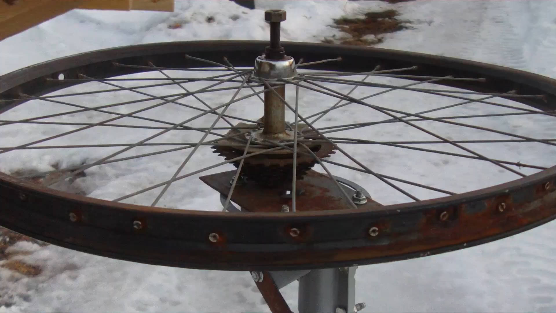 How to build a Homemade Vertical Axis Wind Turbine Generator from Scrap ...