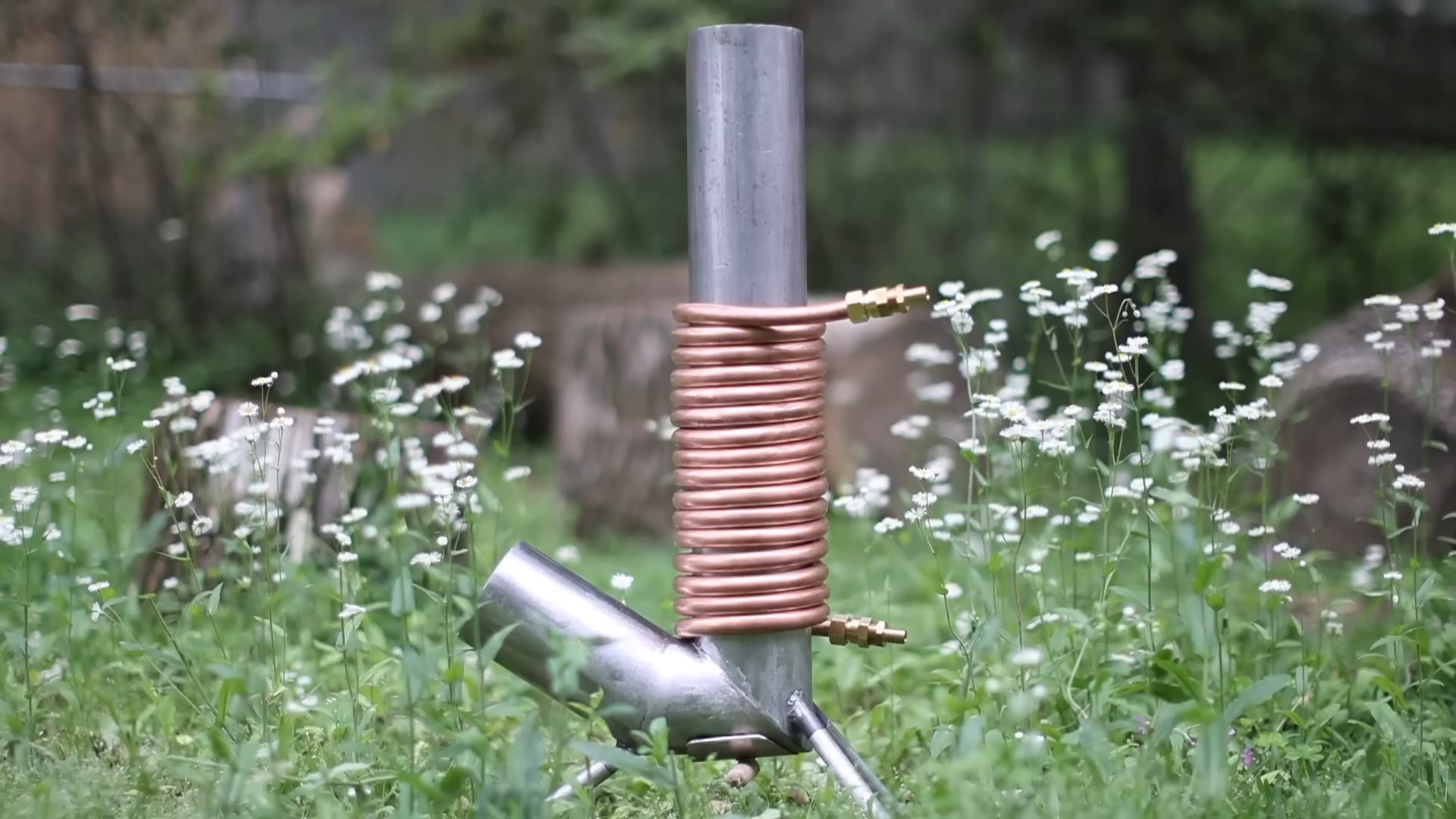 How to build an efficient Round Rocket Stove Water Heater with External ...
