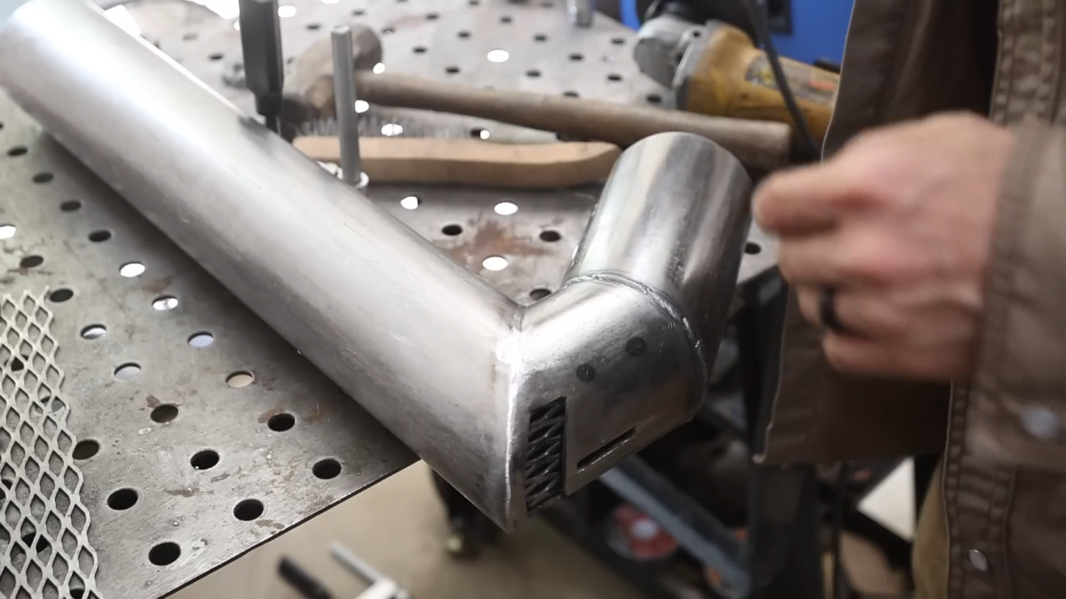 How to build an efficient Round Rocket Stove Water Heater with External ...