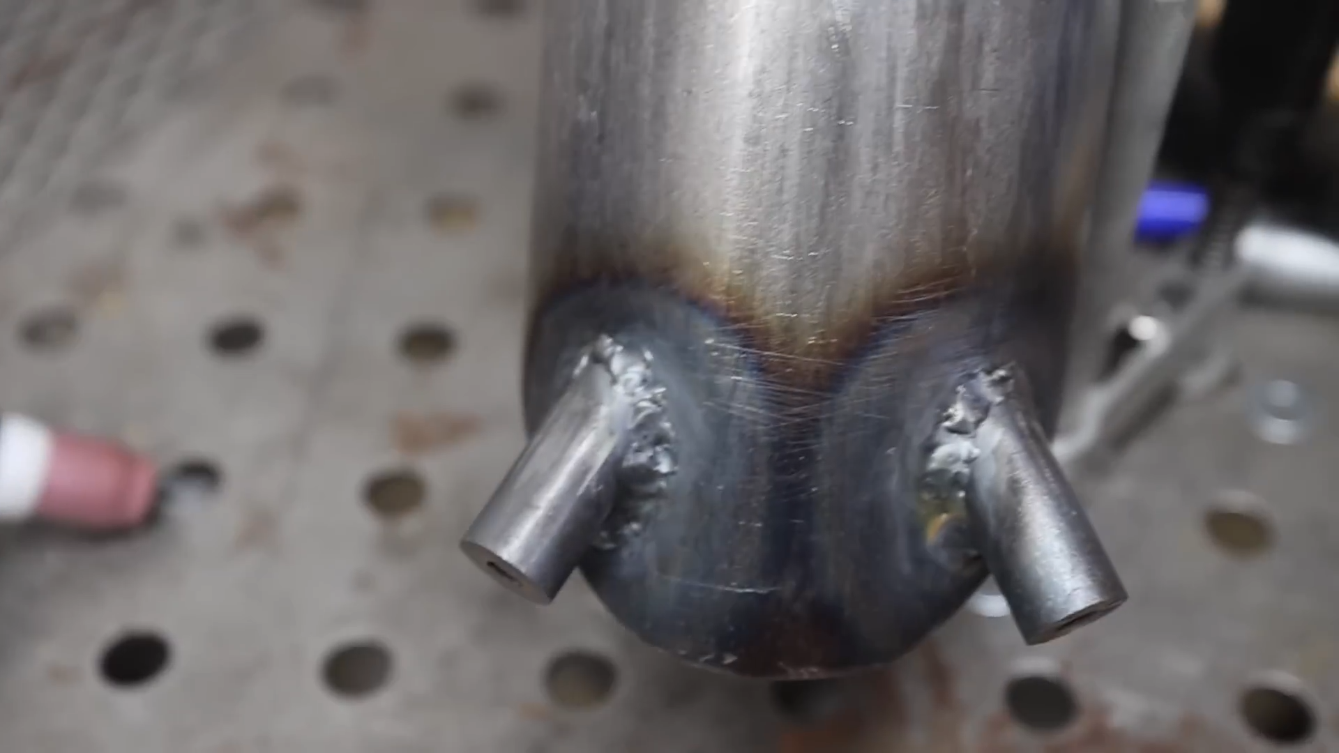 How to build an efficient Round Rocket Stove Water Heater with External ...